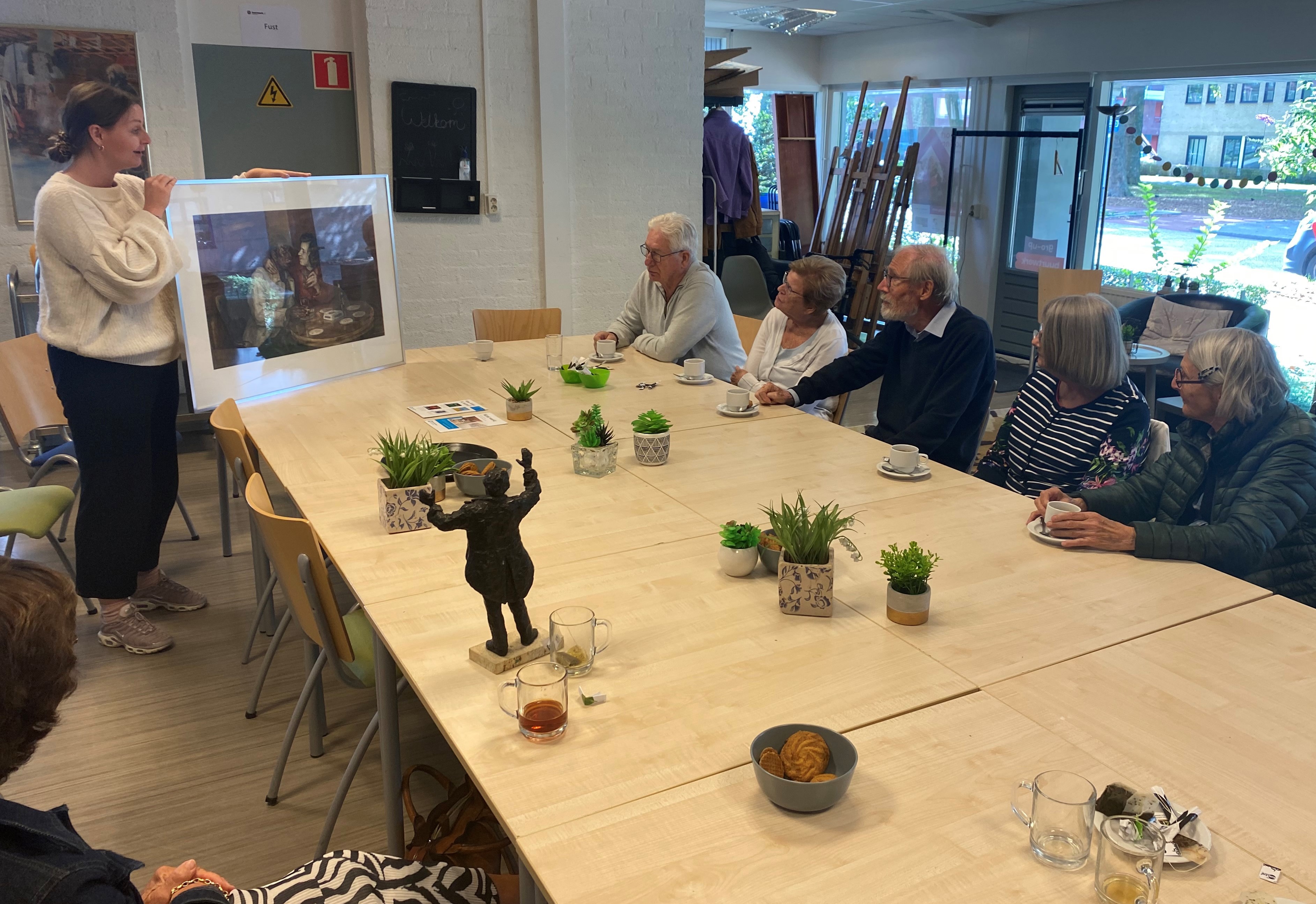 Mensen met dementie in gesprek over kunst